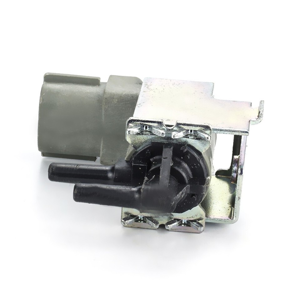 Vacuum solenoid valve 18114-80F00 184600 - 1941 For Suzuki Sidekick ...