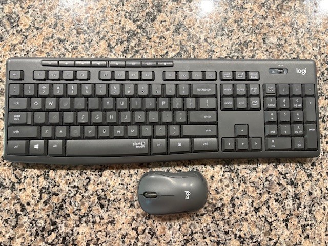 Logitech Mk295 Wireless Keyboard Mouse Combo Black (NO USB RECEIVER ...