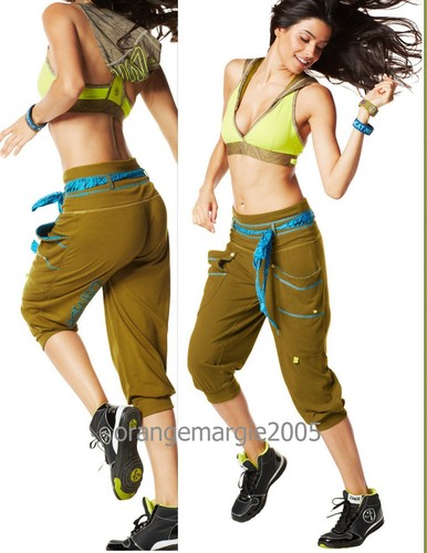 Zumba Cargo Capri Pants Do It For Fame Hooded Bra Top Convention Uk