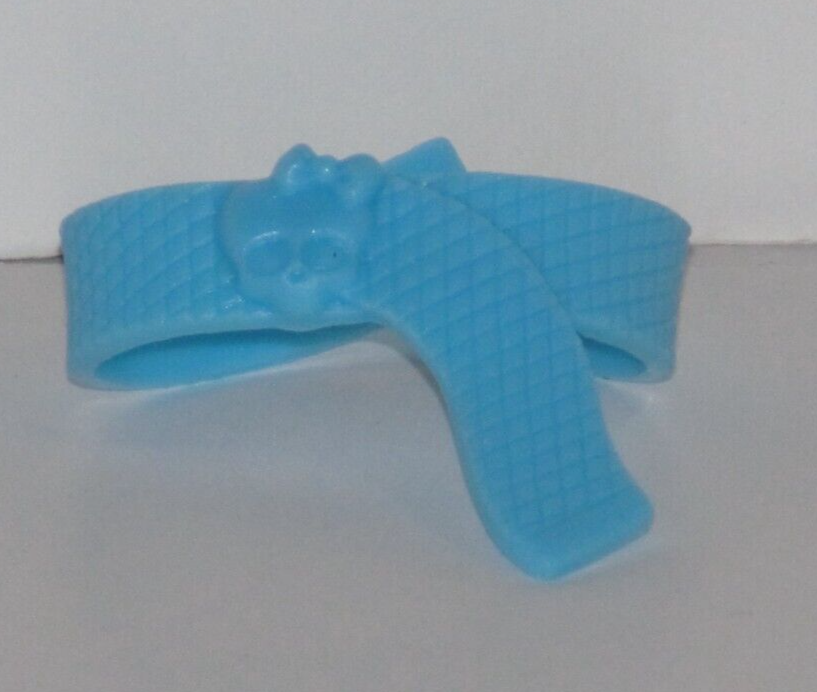Monster High Doll Ghoulia Yelps Deluxe Fashion Pack Aqua Belt | eBay