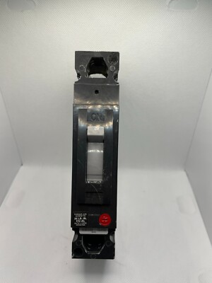 GE Molded Case Circuit Breaker: 20 A Amps, 14kA at 120/240/277V AC ...