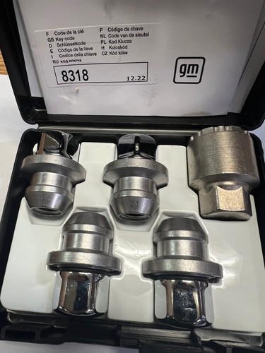 2007-2025 GM Wheel Lock Kit, Chrome 85548789 genuine OEM - 8318 | eBay