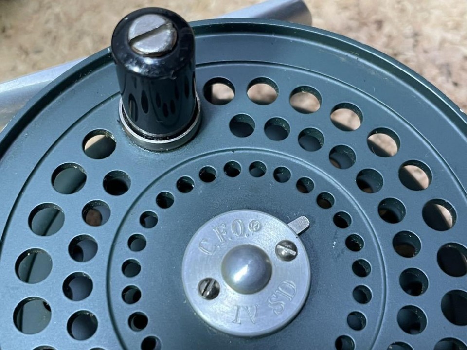 ORVIS CFO 4 Fly DISC Saltwater Reel Used Good Condition With Bag | eBay