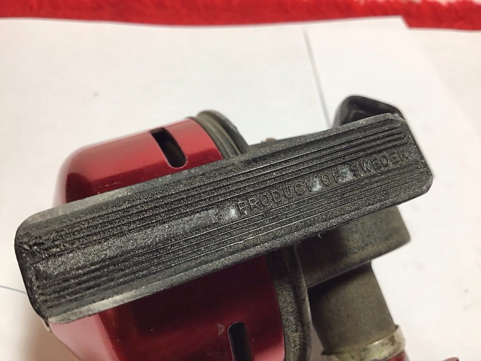 ABU GARCIA ABU-MATIC 170 RUBY RED FISHING REEL Made In Sweden. | eBay