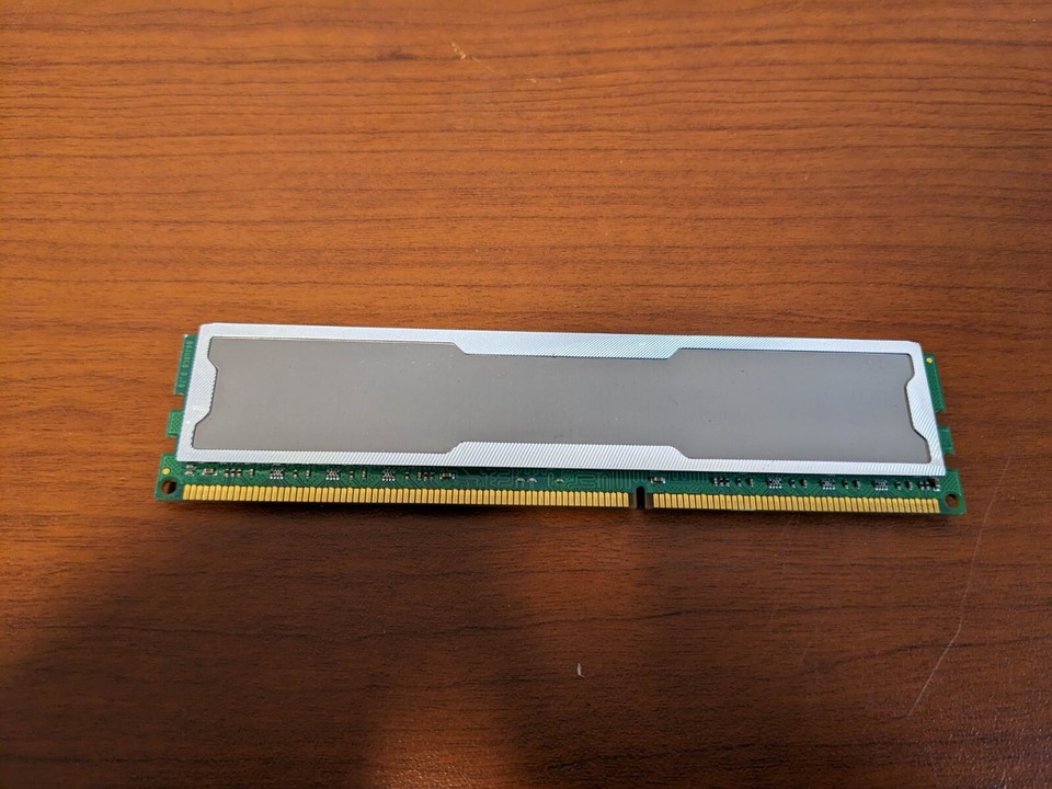 MUSHKIN Silverline DDR3 Gaming Heatsink RAM Stick (1x4 GB, PC3-10666 ...