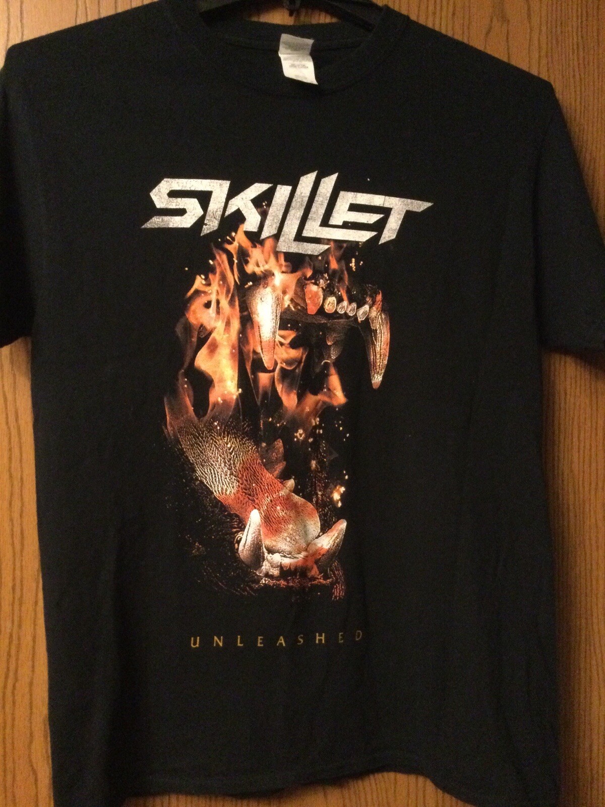 Skillet - “Unleashed” - Black Shirt - M - Gem