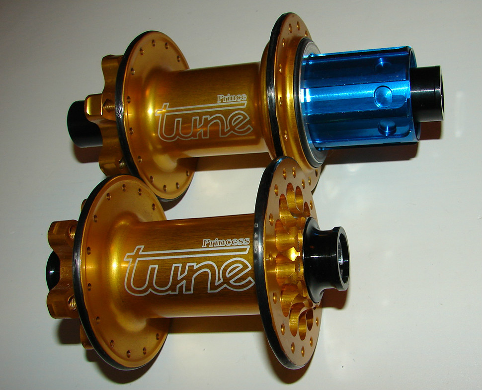 TUNE Naben Set Prince Princess 32 Loch Carbon Disc Nabensatz X12 QR 15 ...