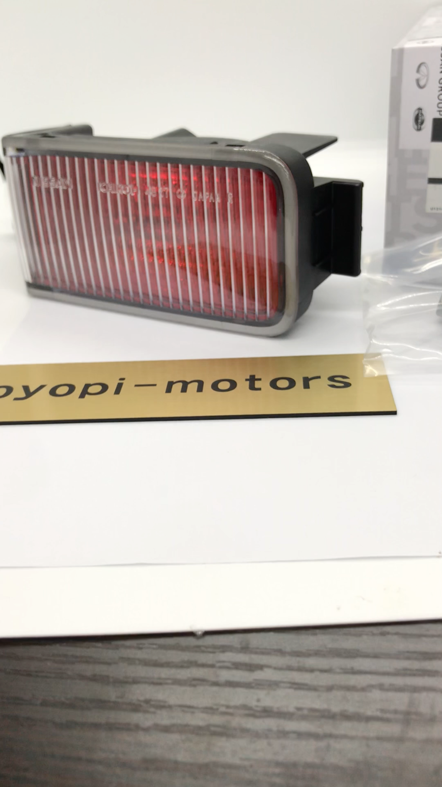 NISSAN Genuine Skyline BNR34 GTR R34 Rear Bumper Fog Lamp Light 26580 ...