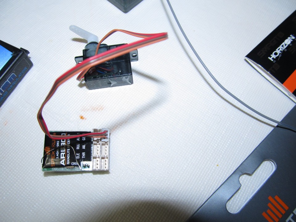 Spektrum Receiver Servo Lot | eBay