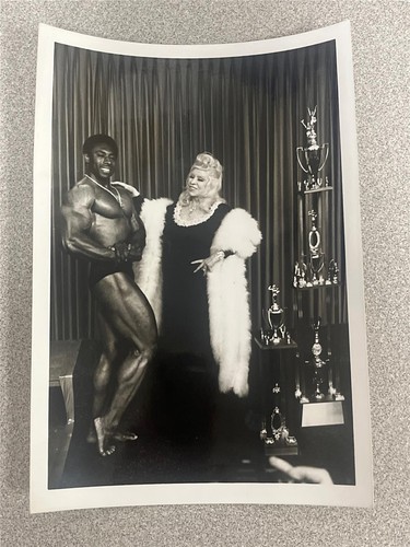 MAE WEST & DAVE JOHNS bodybuilding ORIGINAL muscle photo | eBay