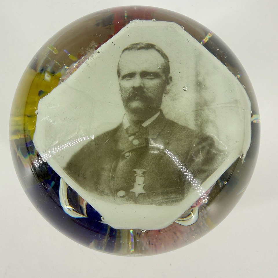 Lg 4.5" Antique Memorial Military Figure Hand Blown Glass Photo ...