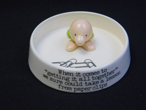 Vintage Tom Wilson ZIGGY Round Ceramic Paper Clip Tray Office Supply ...