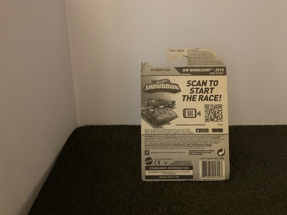 1/64 HOT WHEELS SQUARE BODY 1967 CHEVY C10 GREEN W/BLUE FLAMES TRUCKS ...