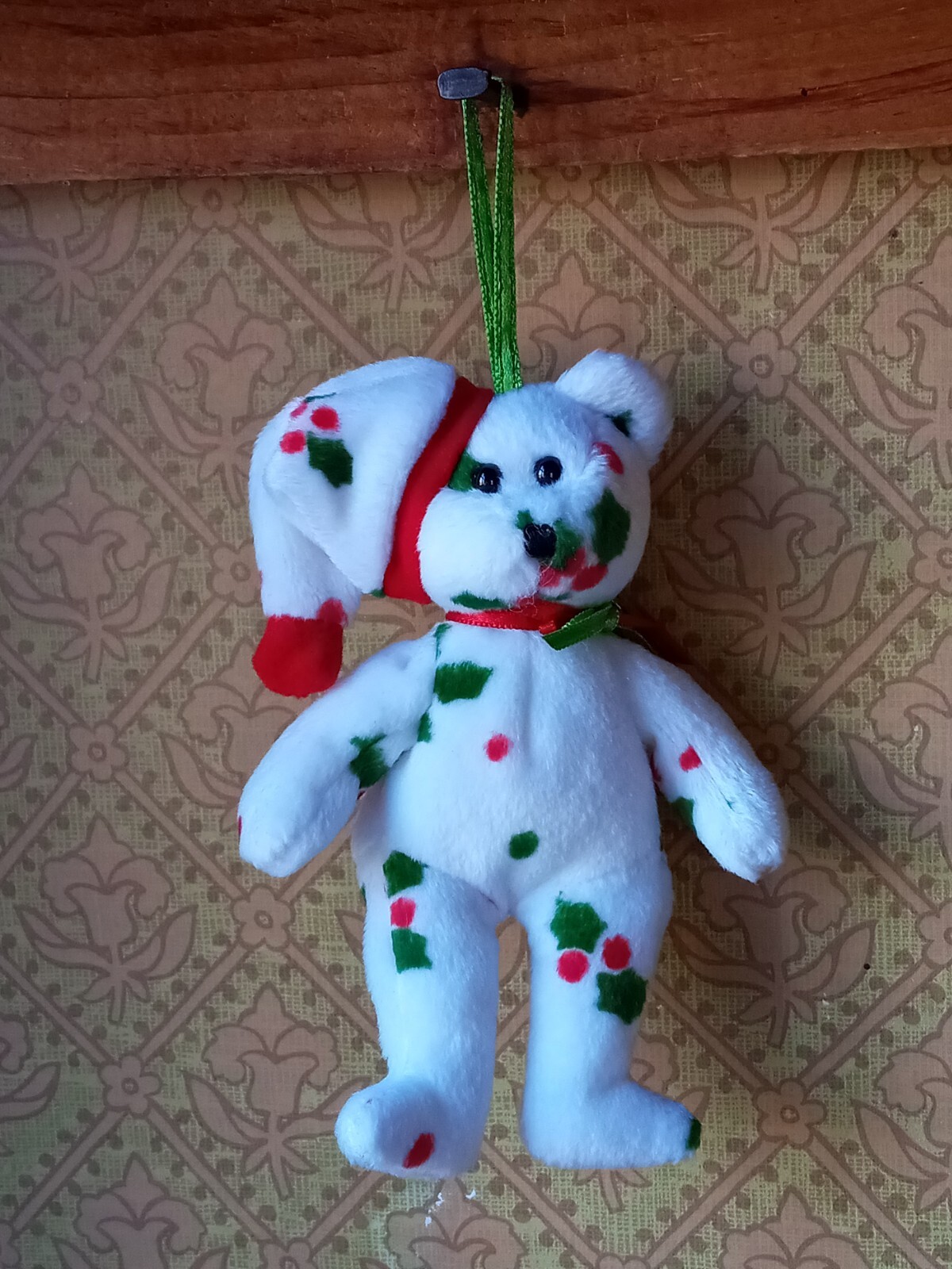 TY Christmas Holly Beanie 1998 2001 Holiday Teddy Bear Tree Ornament ...