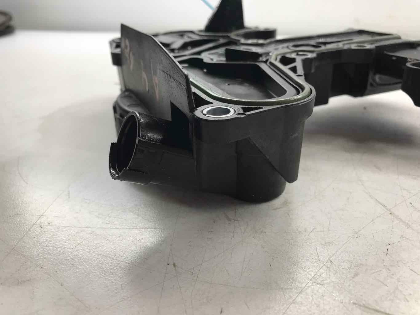 2009 AUDI A4 Engine Crankcase Valve Ventilation Oil Separator 2.0L ...