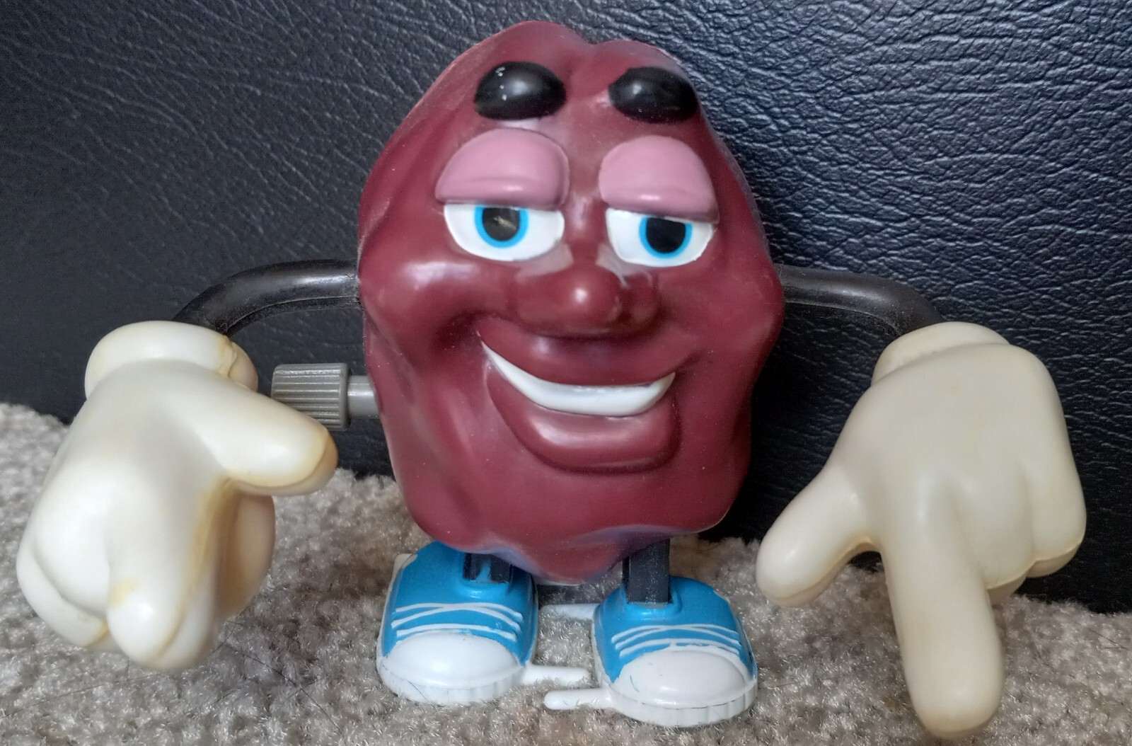 Vintage 1988 California Raisins Plastic Wind Up Walking Toy | eBay