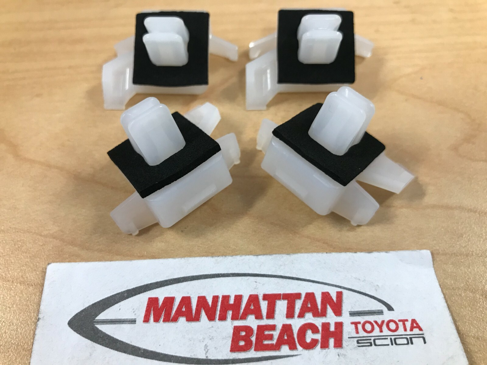 07-14 FJ CRUISER WINDSHIELD REVEAL MOLDING RETAINER CLIPS 75563-35010 X ...