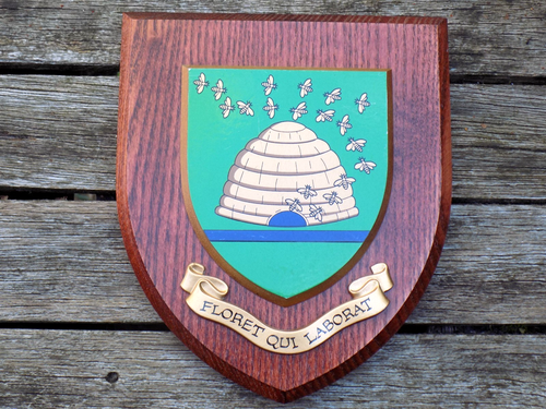 ABERDOUR SCHOOL (Nr Banstead, Surrey) Hand Painted Wooden Crest Plaque ...