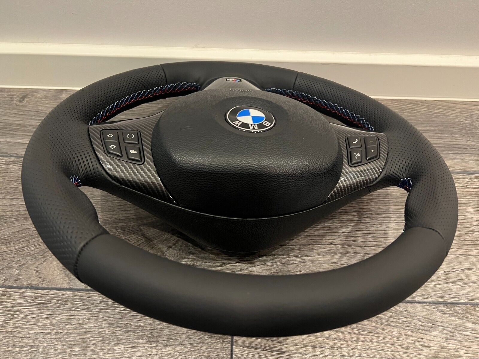 BMW 1 3 SERIES E81 E82 E87 E88 E90 E91 E92 E93 X1 E84 M Steering Wheel Carbon | eBay