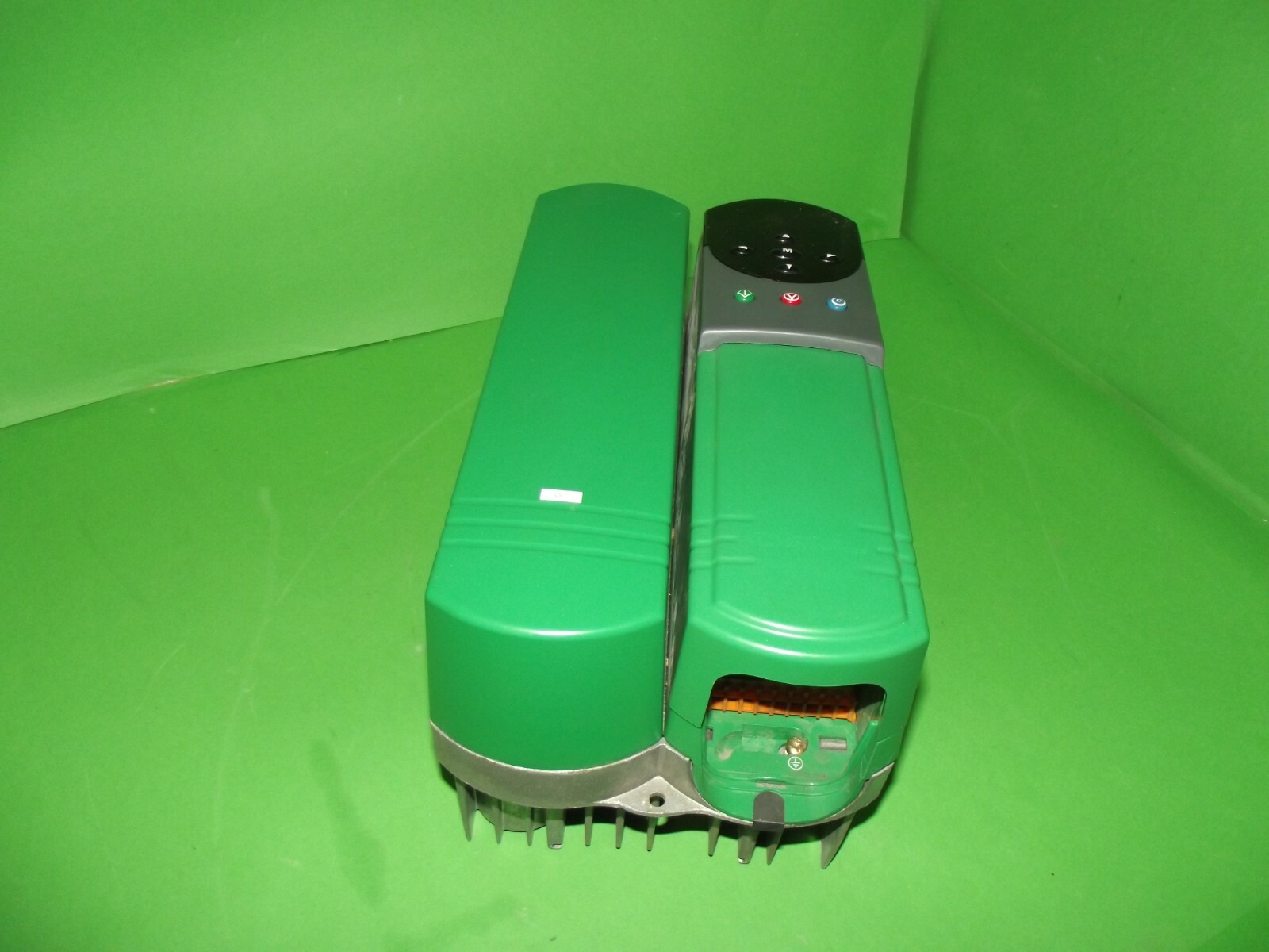 Control Techniques UNIDRIVE UNI UNI2403 11 kW | eBay