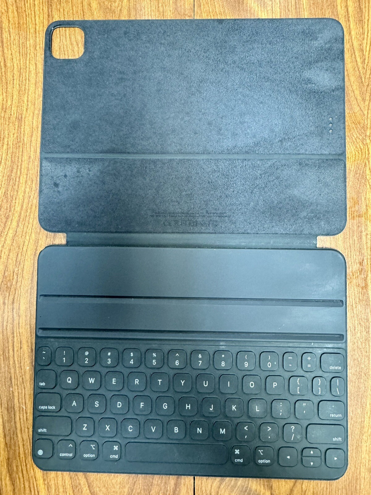 Apple iPad Air 5th Gen M1 256GB, Bundle + Ap Keyboard Folio; Wi-Fi, 10 ...