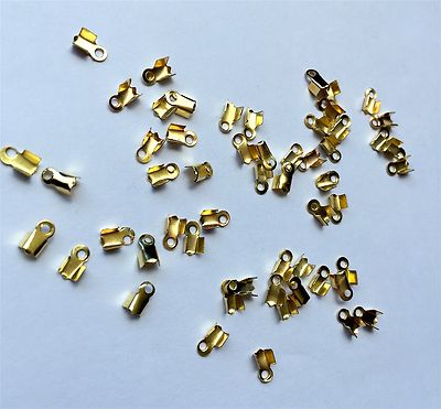 50 pieces - gold small folding crimps with hole lightweight - 0.6 x 0.3 ...