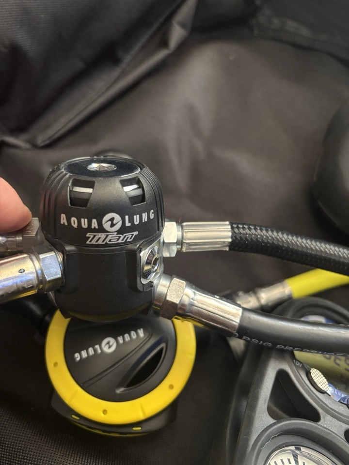 Aqua Lung Titan Regulator Complete Set | eBay