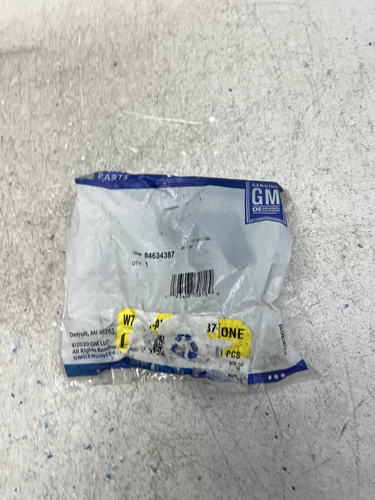 OEM NEW Genuine GM Front Passenger Side Grille Support Bracket 84634387 ...