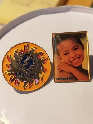 Pin's UNICEF Pin's Collection, Pour Aider Les Enfants | eBay