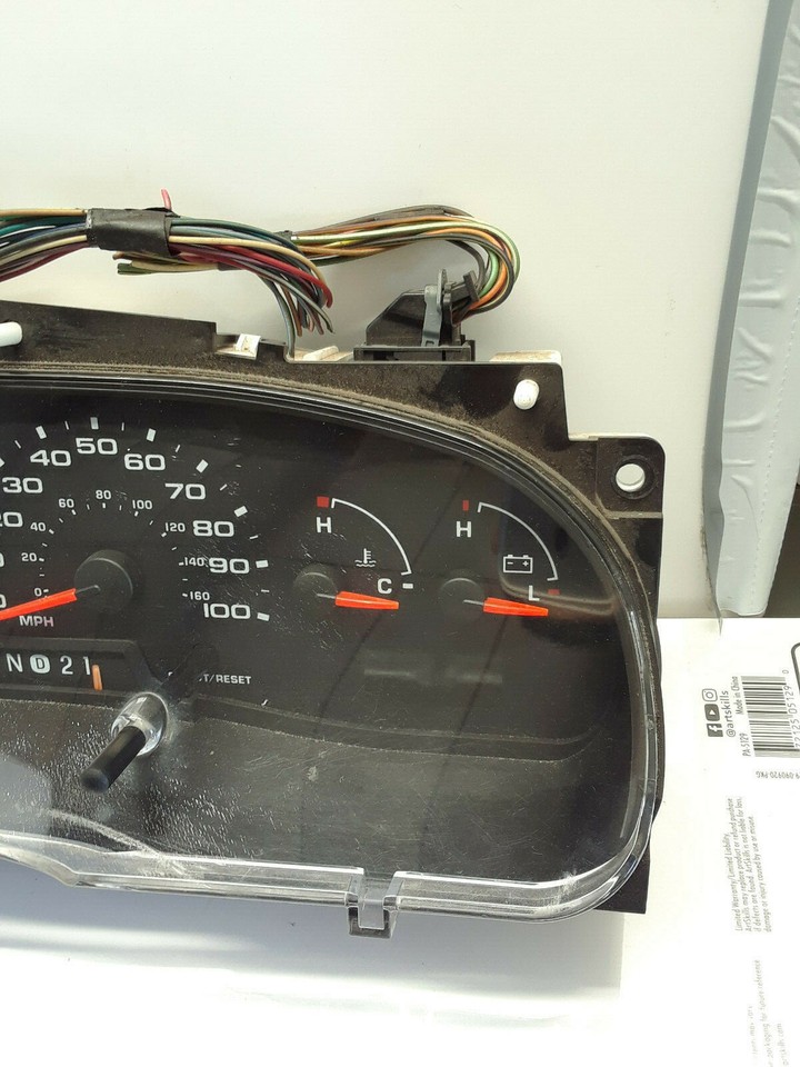 2004-07 FORD ECONOLINE VAN SPEEDOMETER INSTRUMENT CLUSTER E150 E250 ...