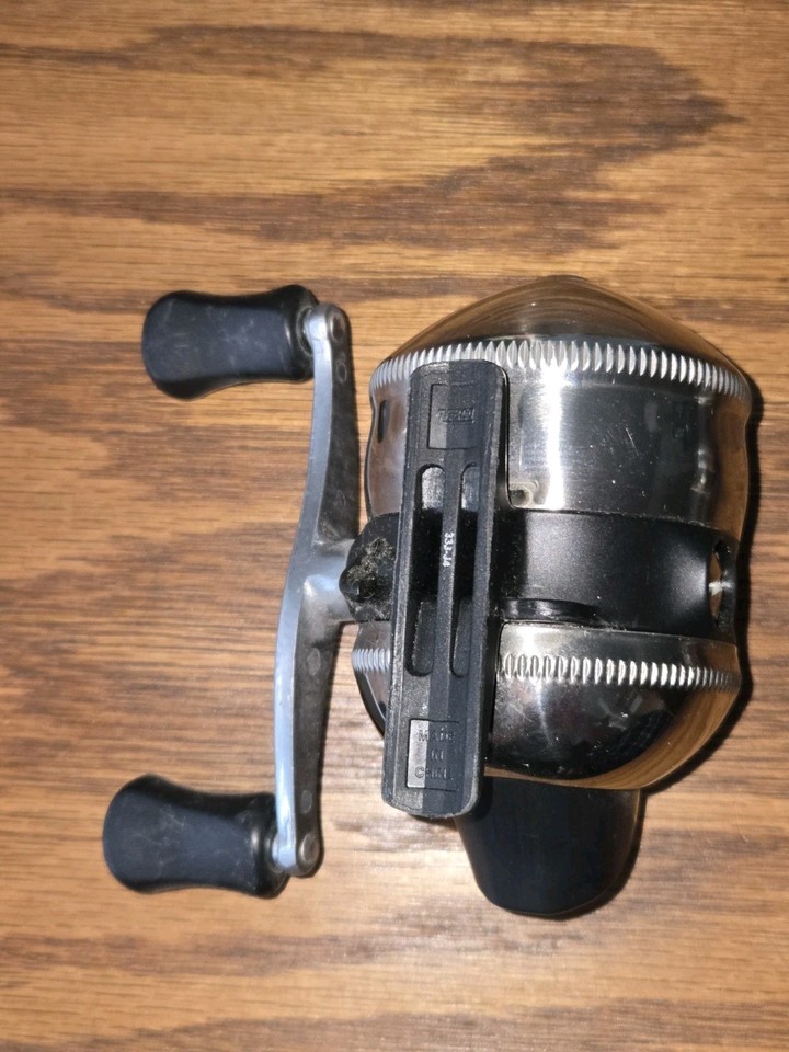 Alot Of 3 Zebco Spincasting Reels-2 Authentic 33's & A UL3 Feather ...