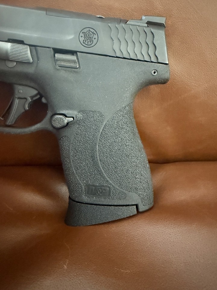 Smith & Wesson M&P Shield + Plus Mag Grip Extension Rest 9mm 10 Round ...