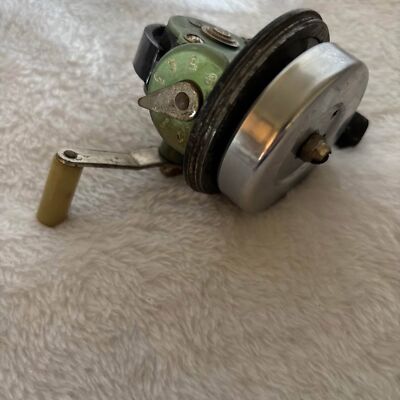 Antique Johnson Century Model #100 Spincast Fishing Reel | eBay