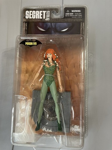 DC Direct Secret Files Series 3 Batman Rogues Gallery 2 POISON IVY ...
