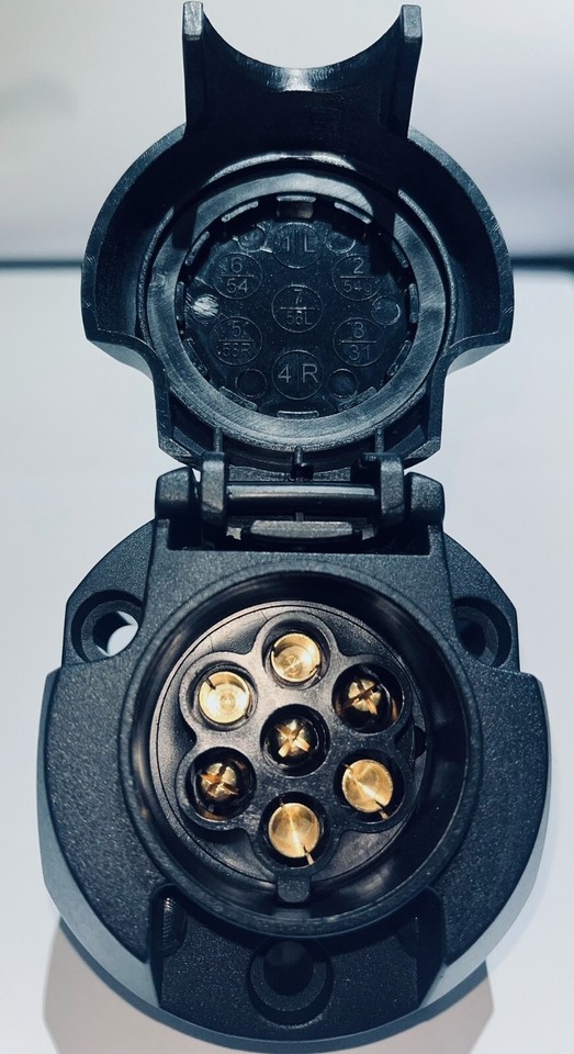 12N 7 pin Socket for Trailer/ Caravan Lights with Gasket and Screws ...