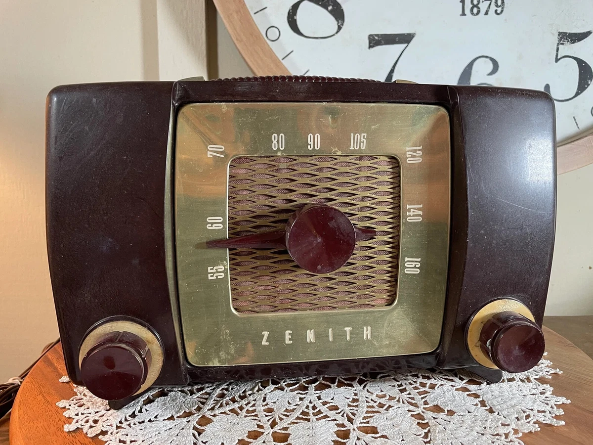 Antique Zenith Radio
