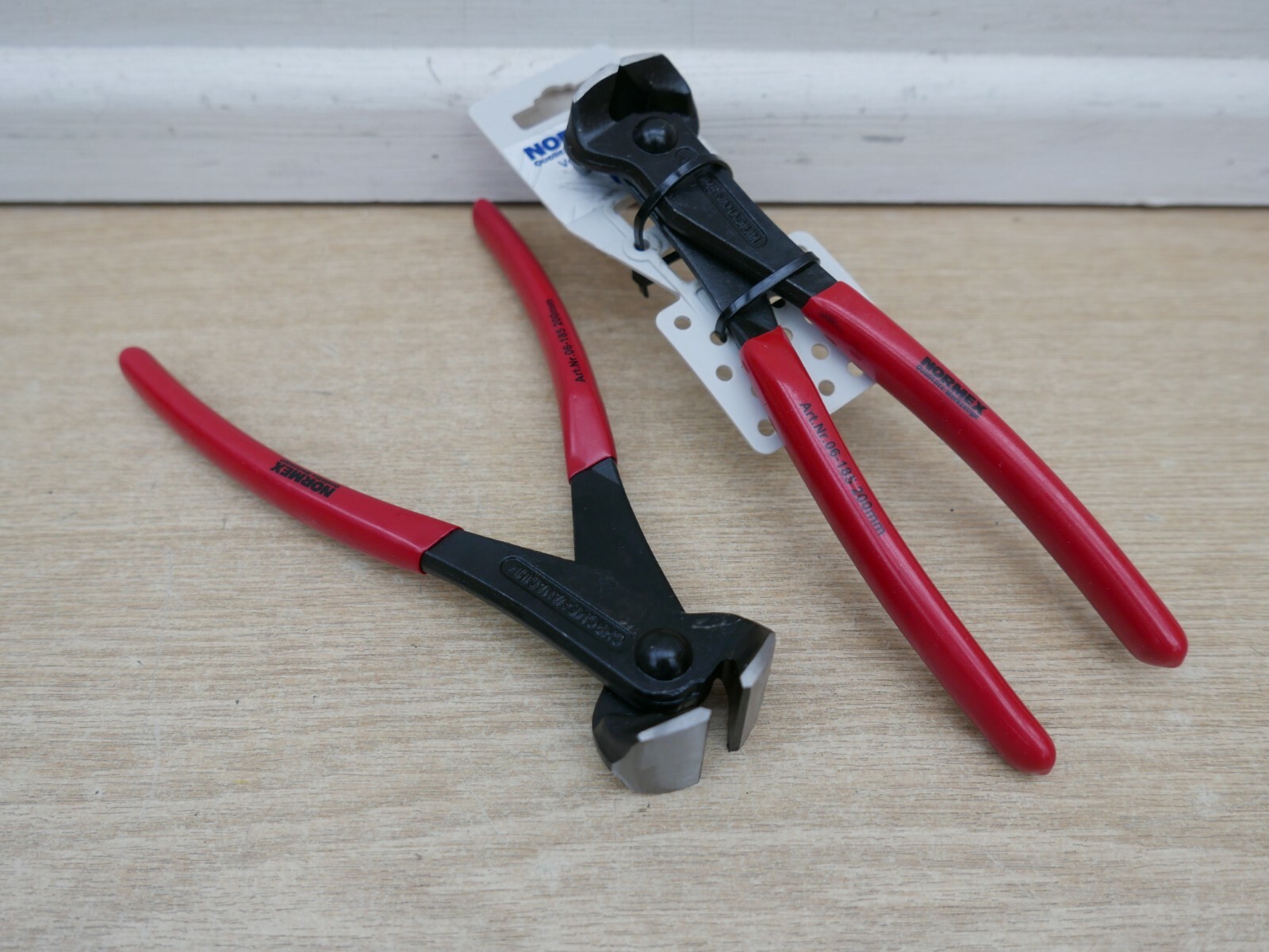 KNIPEX 200mm Steel Fixers End Nipper Twist Cutting Cutter Wire Plier ...