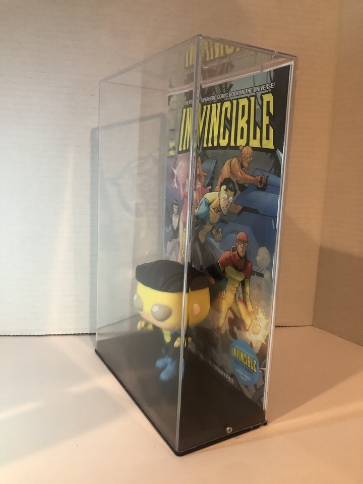 Custom Invincible Funko Pop & Case w/ Matching Comic Book backdrop | eBay
