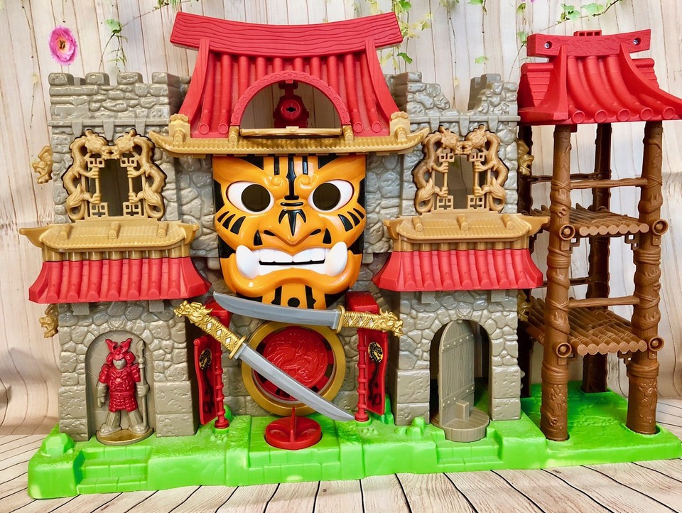Fisher Price Imaginext Samurai Warrior Castle And Dragon Wagon Lot | eBay