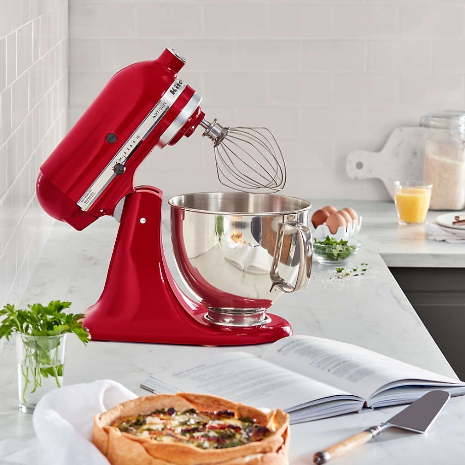 KitchenAid Artisan Series KSM150PSER 5-Quart Tilt Head Mixer Pouring ...