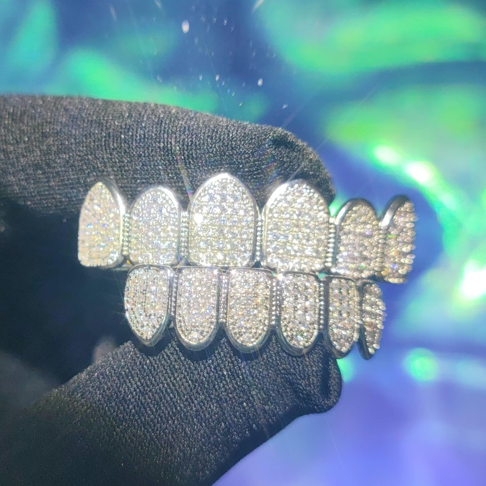 Hip-Hop 18K Gold Teeth Grillz Grills Inlaid with shiny zircon Rap ...