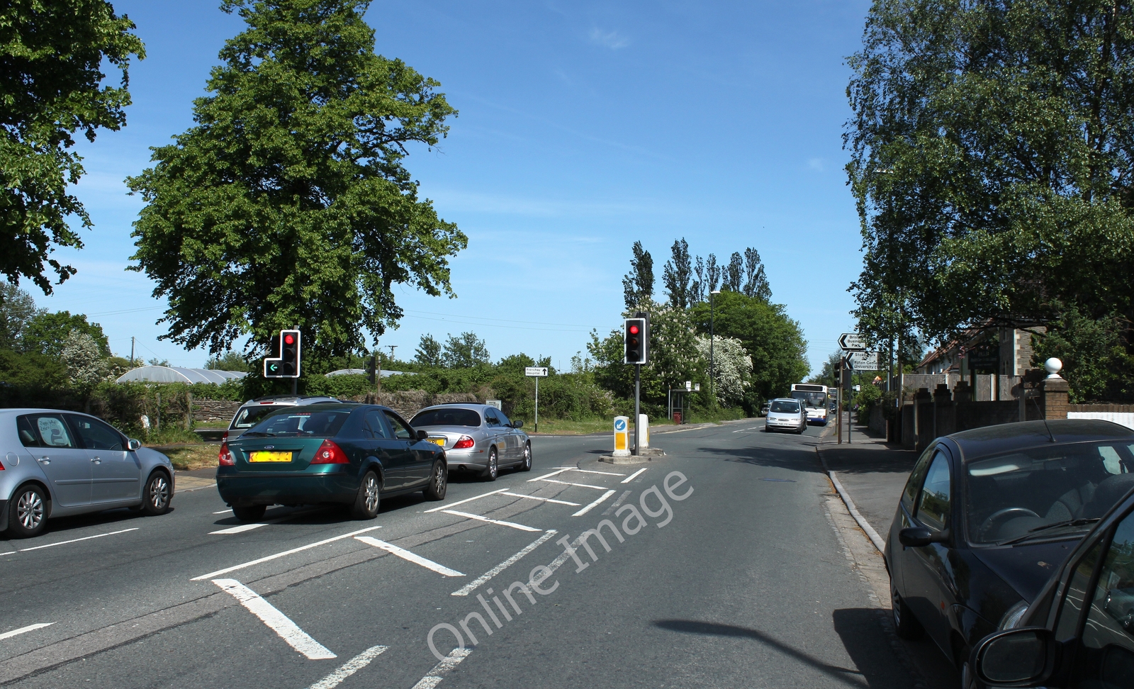 Photo 6x4 2011 : B4058 traffic lights on Frenchay Park Road Bristol At ...