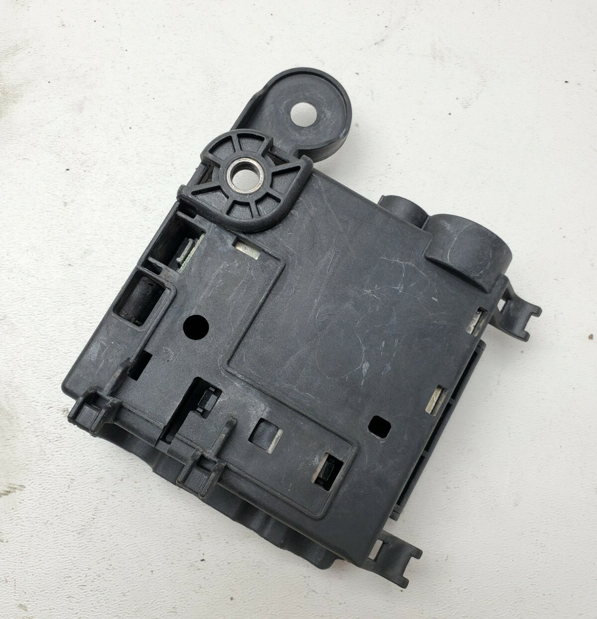 AUDI A4 S4 A5 Q5 S5 BATTERY JUNCTION BOX 8K0937517A | eBay