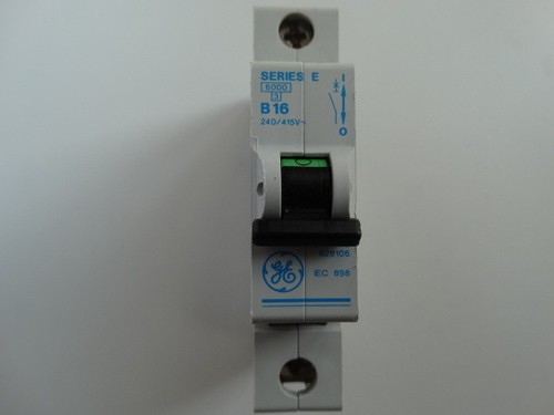GE Series E MCB Circuit Breaker 6A 10A 16A 20A 32A 40A Type B & C ...
