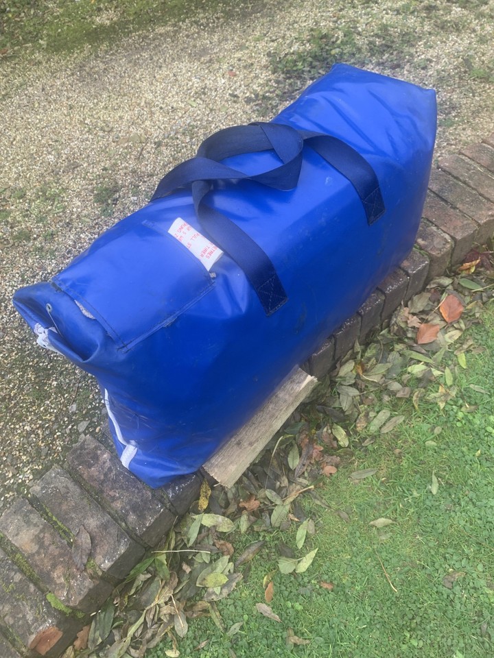 Plastimo 4 Person Life-raft. New 3 Year Certificate (Aug 28). Delivery ...