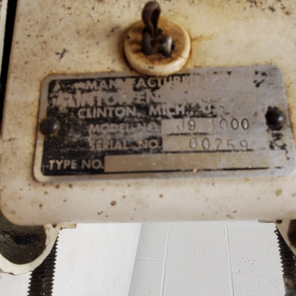 Clinton J9 1000 Outboard Boat Motor and Gas Tank SN: 00759 | eBay