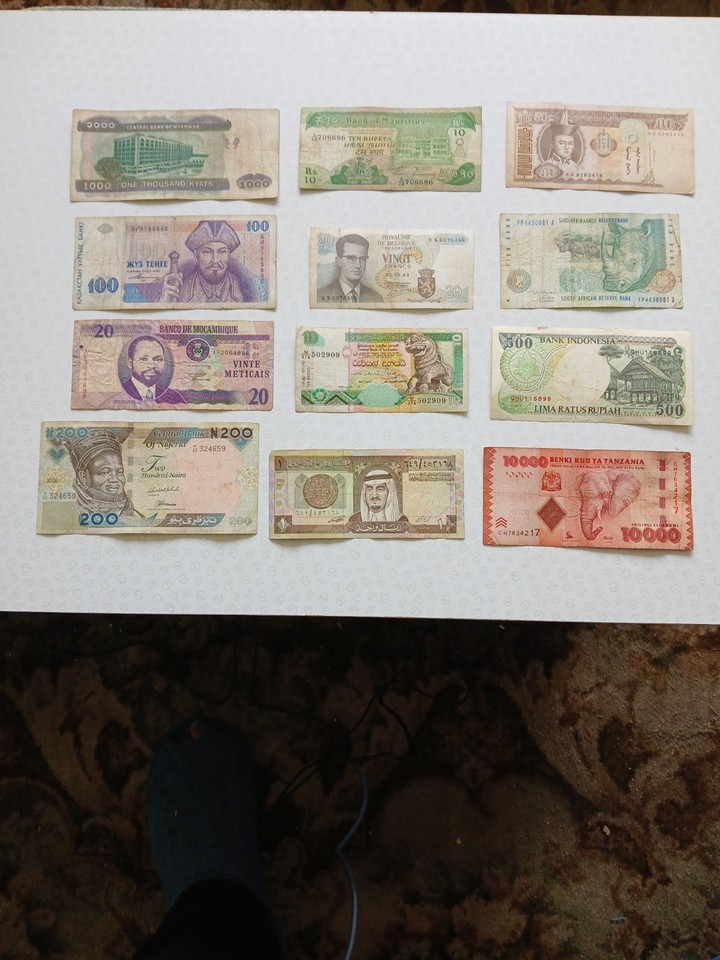 Collection of 50 x Worldwide Banknotes - All Different ( LOT B1 ) | eBay UK