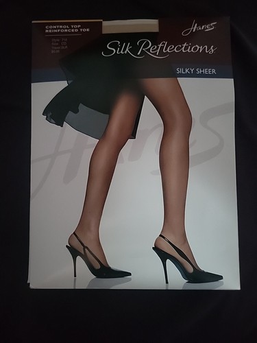 Hanes Silk Reflections Silky Sheer Control Top Pantyhose Size CD Travel ...