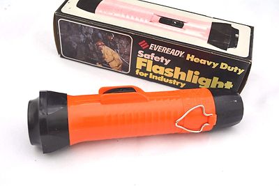 8" VINTAGE Eveready HEAVY DUTY FLASHLIGHT 1970s MODEL Made in the USA ...