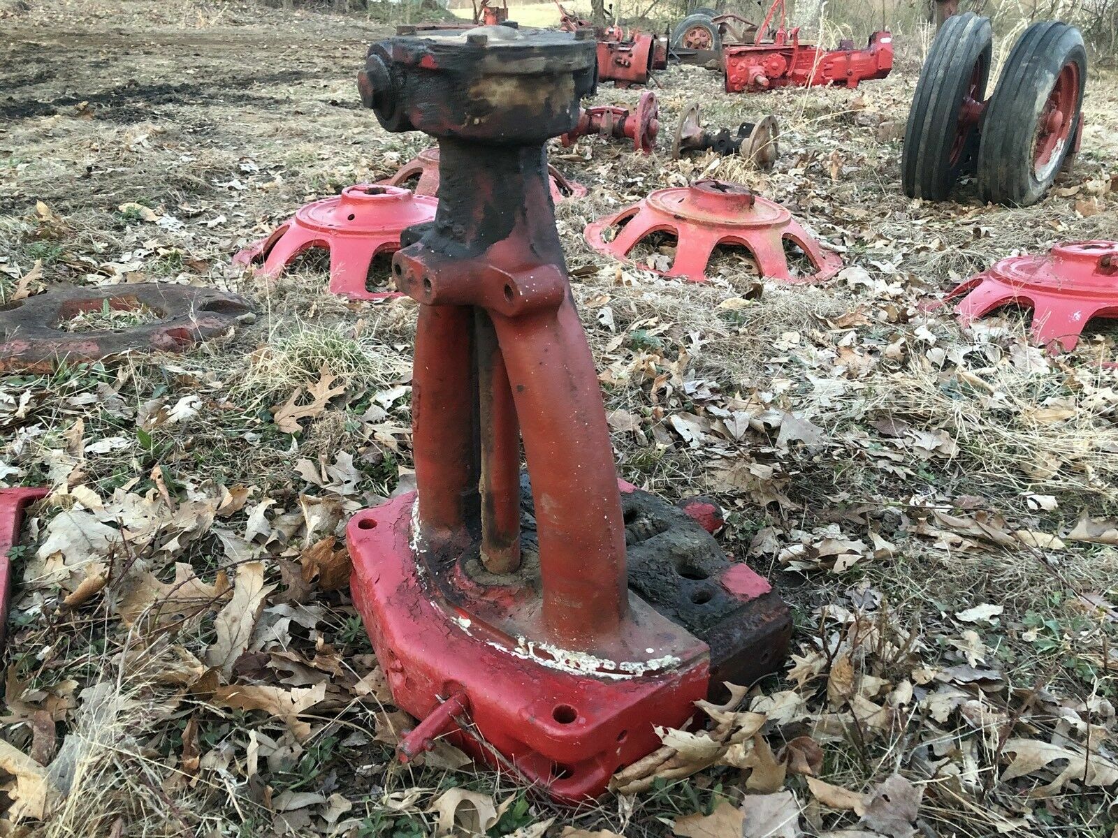 IH FARMALL 350 FRONT END BOLSTER | eBay